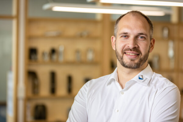 roy-holfert-on-the-podcast-ausgepackt-formerfab-entwicklung-und